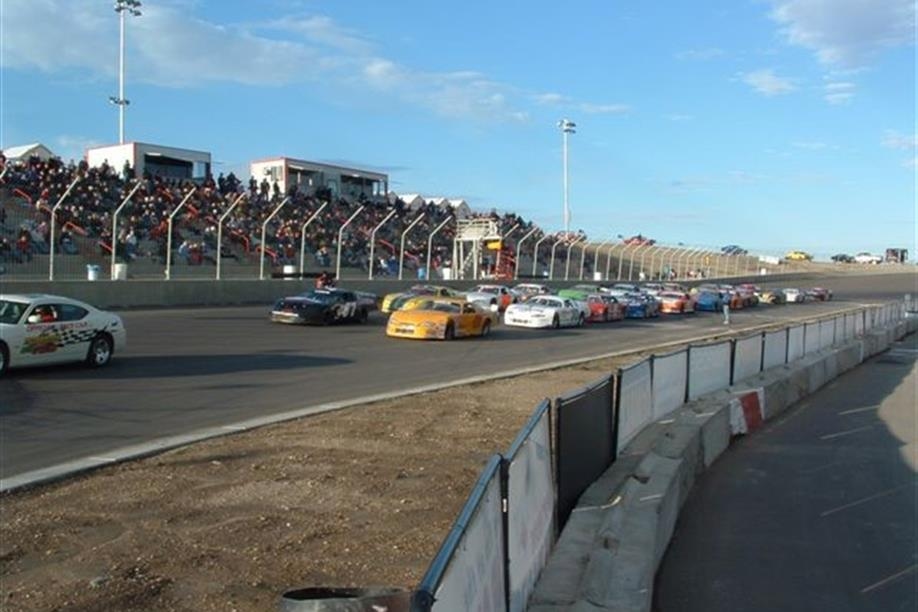 Sutherland Automotive Speedway | Tourism Saskatchewan